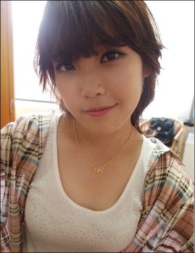 아이유 노출 움짤 대공개!![노출모음집v.1!!] : 네이버 블로그